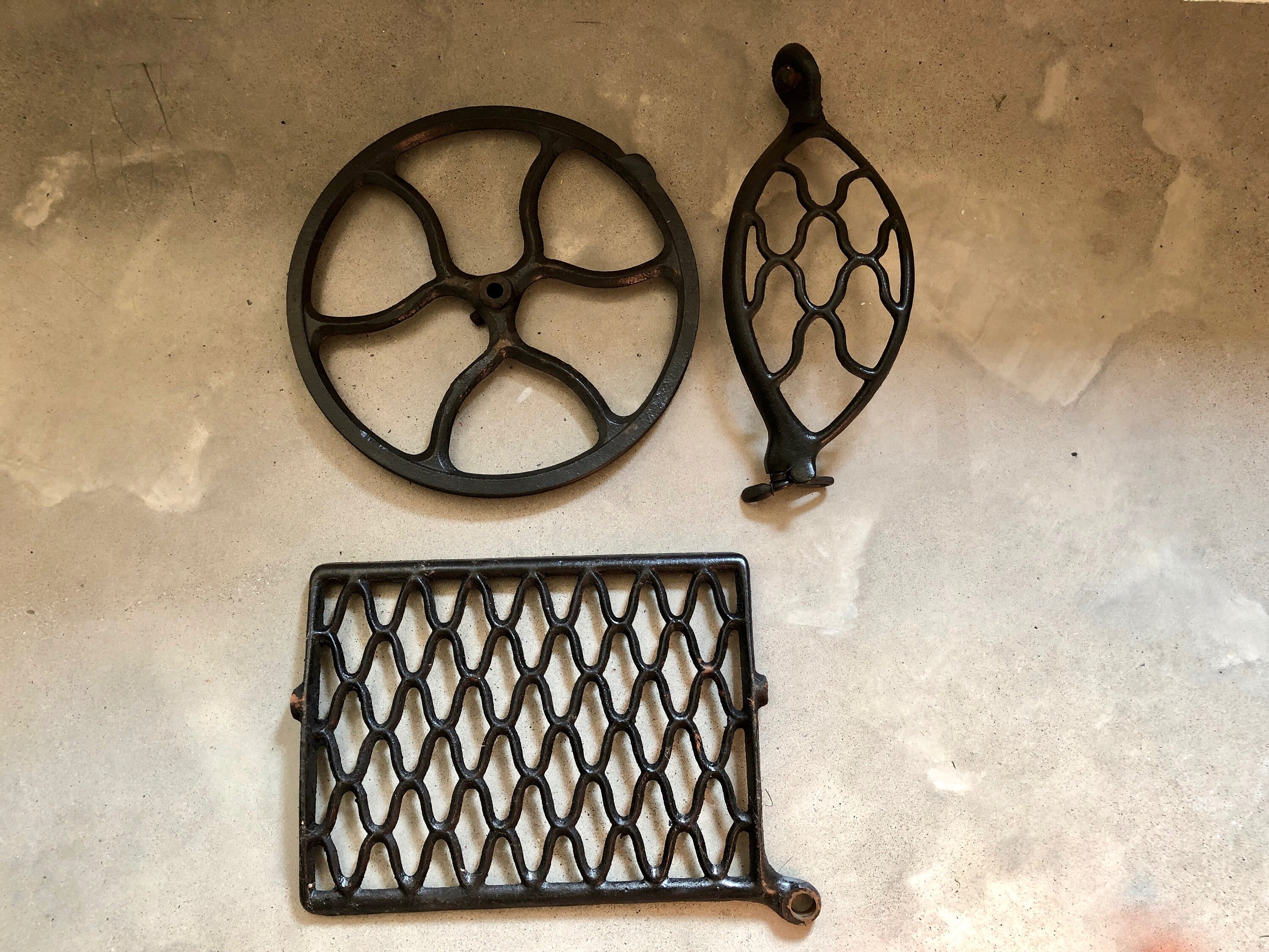 Vintage SINGER TREADLE SEWING Machine Parts Early 1900s Your - Etsy