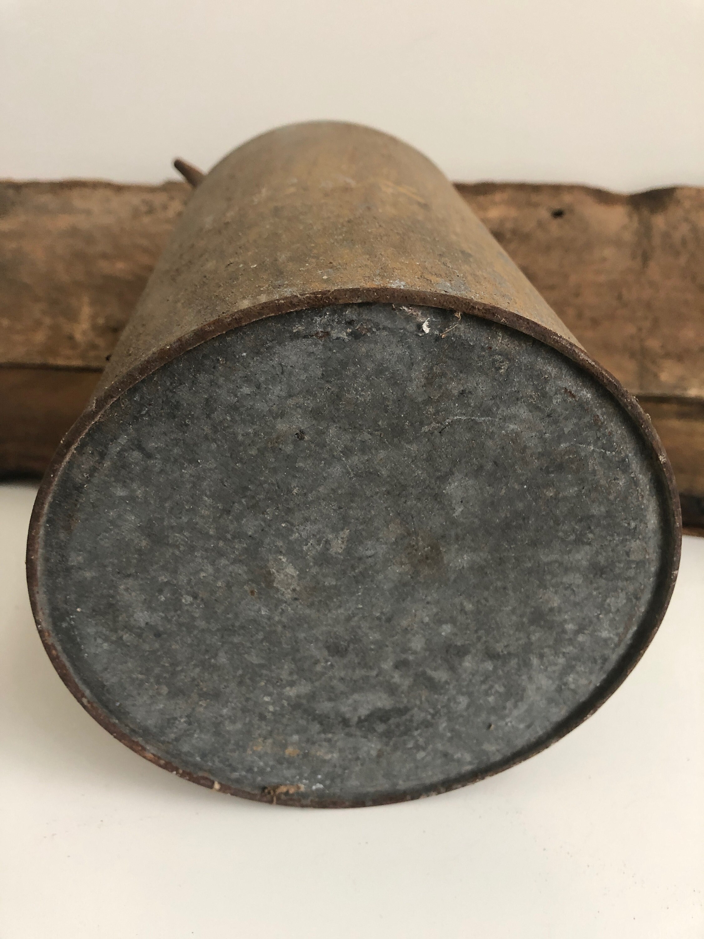 Vintage Rusty LARGE OIL CAN Early 1900s Rustic Petroleum Oil - Etsy