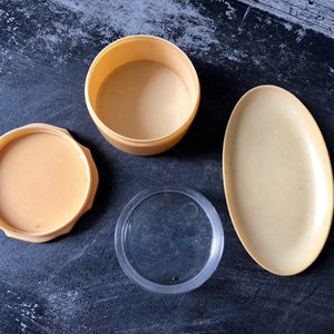 Vintage SALE BAKELITE VANITY Set, Dresser 6 Piece Set of Bakelite ...