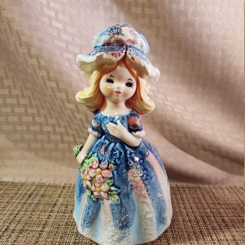 Old Lady Flower Pot - Etsy