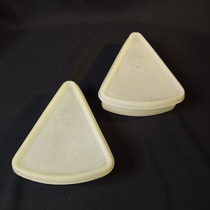 Tupperware Pie Wedge Keeper Pair - Etsy