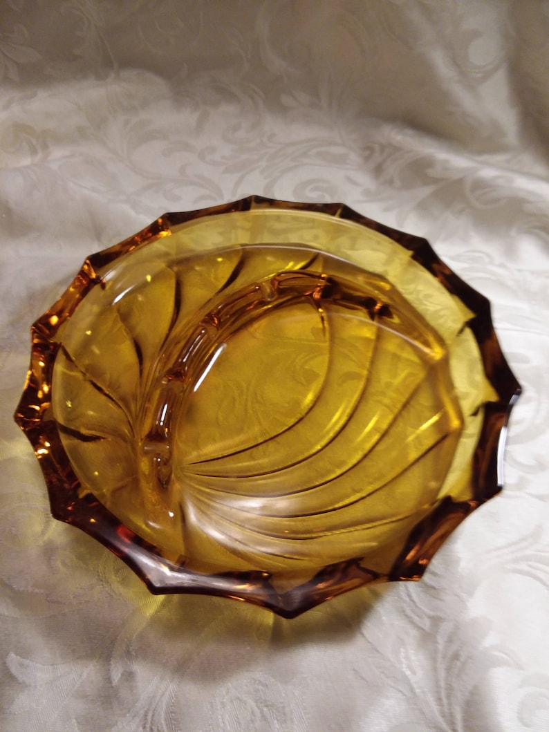 Amber Glass Swirl Ashtray - Etsy