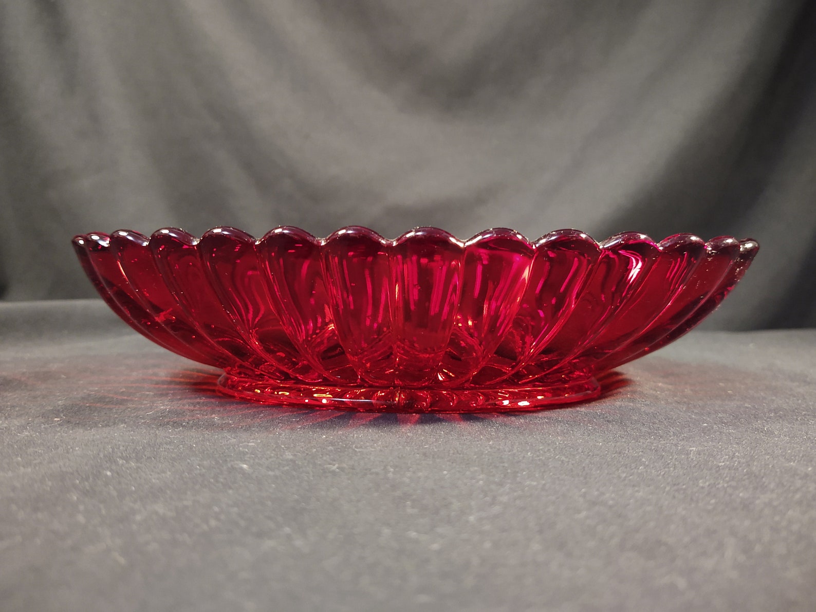 Rich Ruby Red Ribbed Oval Bowl - Etsy