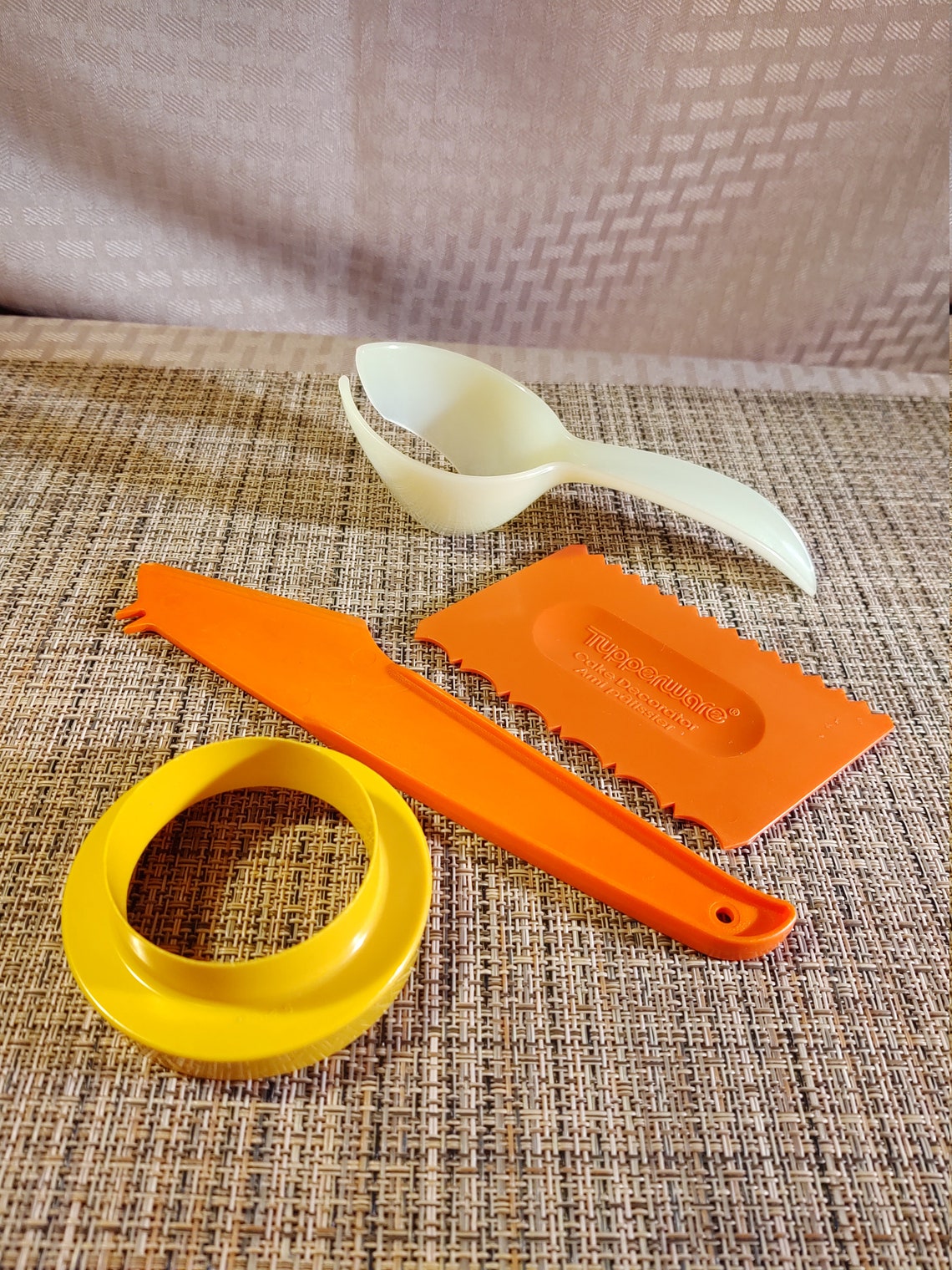 Tupperware Gadget Grouping Set of 4 | Etsy