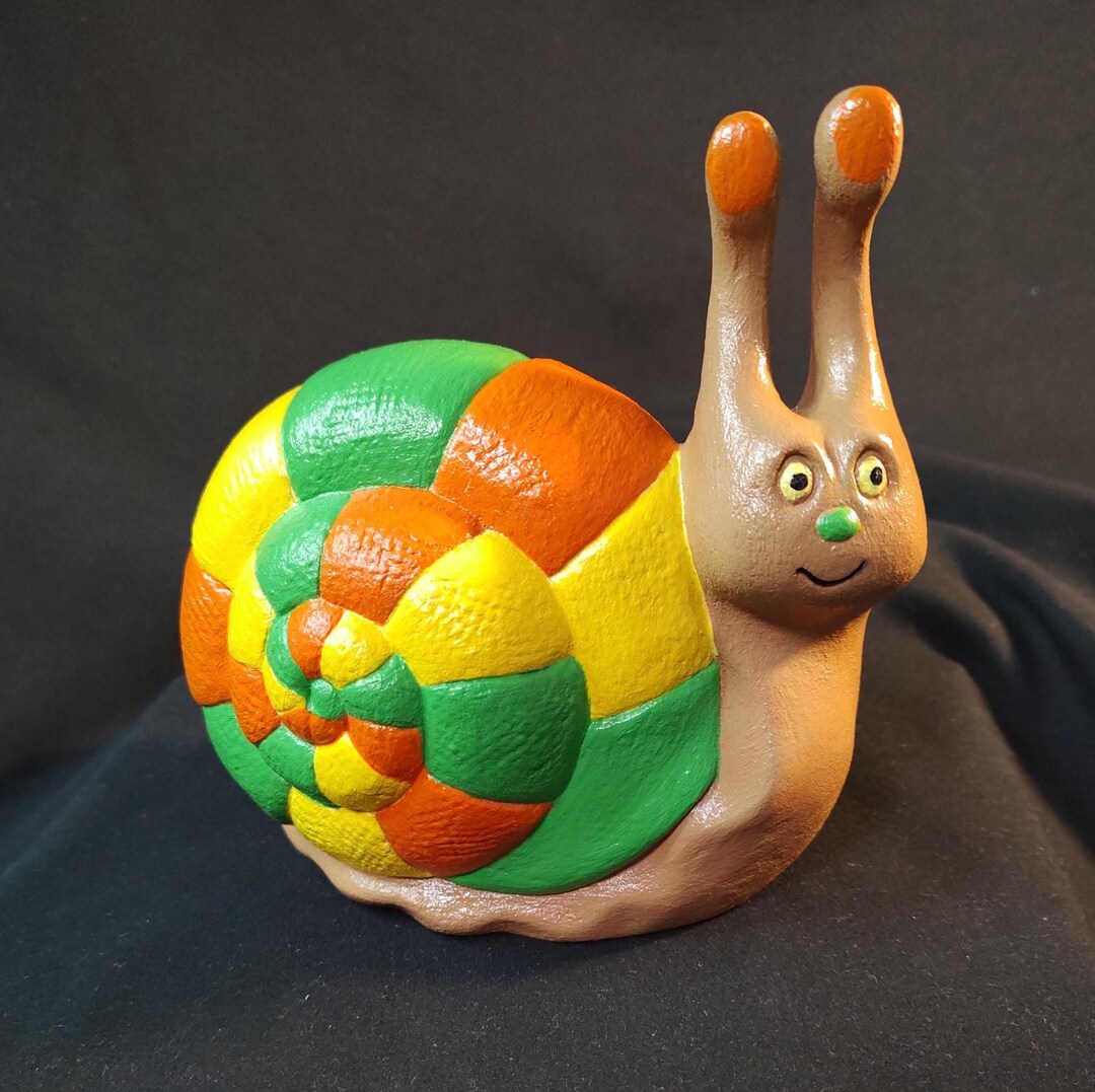 Color-pop! Snail Figurine - Etsy