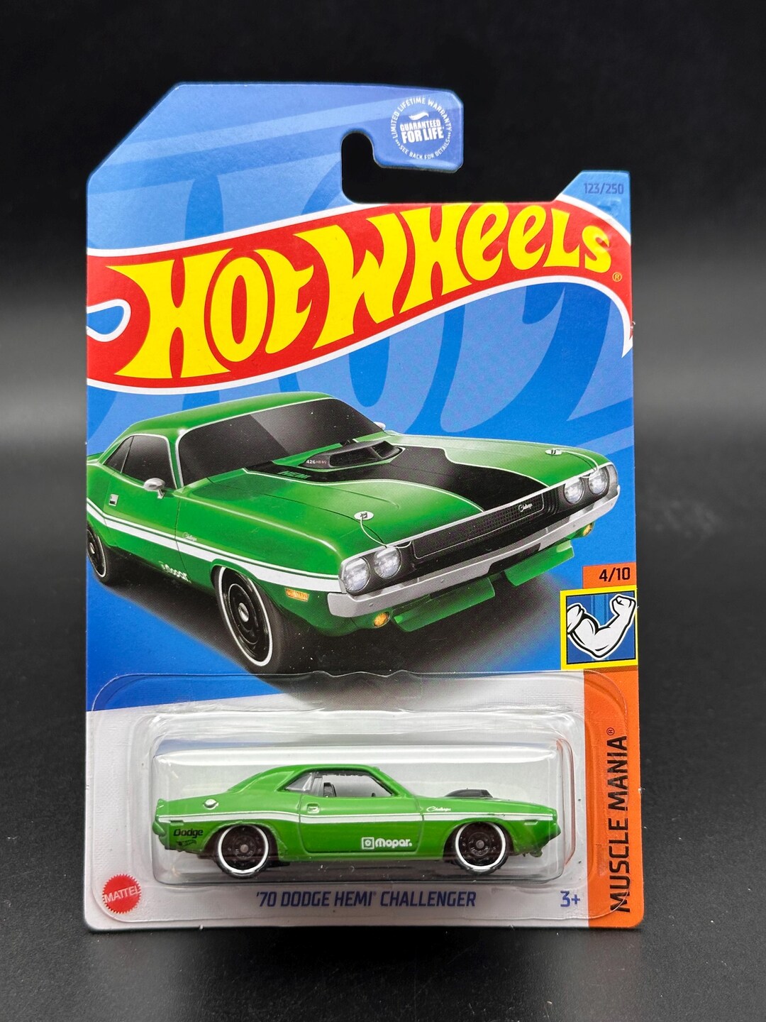 1970 Dodge Hemi Challenger Mopar Diorama Car Model Display Gift ...