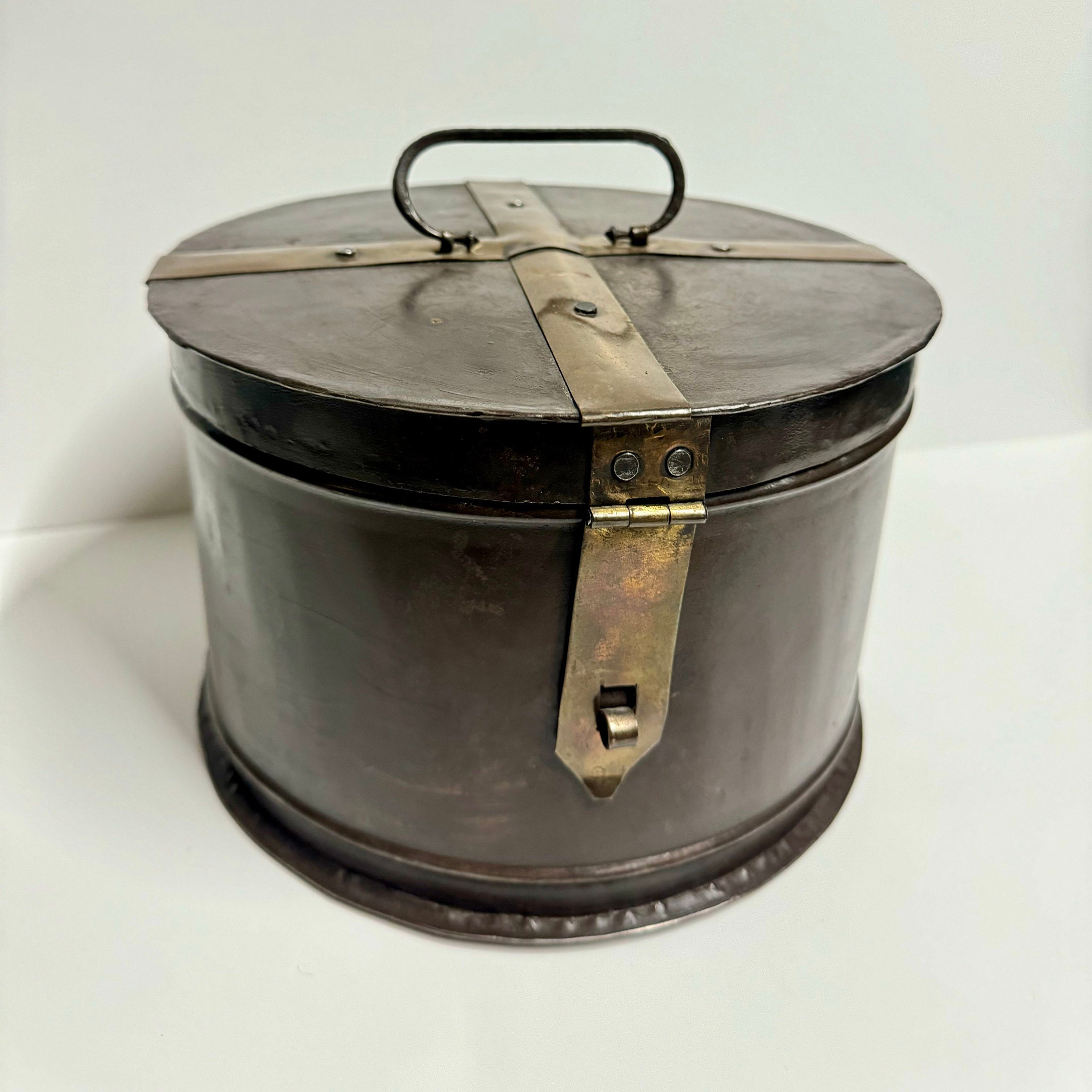 Vintage Round Metal Pantry Container - Etsy