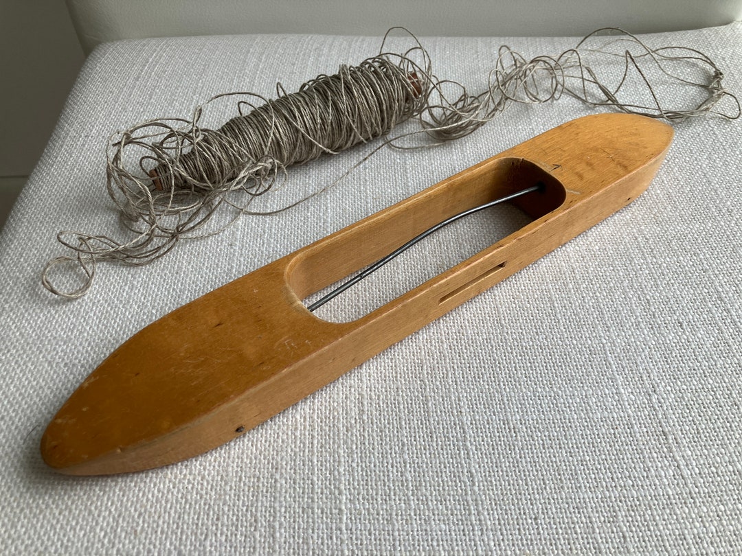 Vintage Wooden Weaving Shuttle With Rollers, Textile Boat Shuttles ...