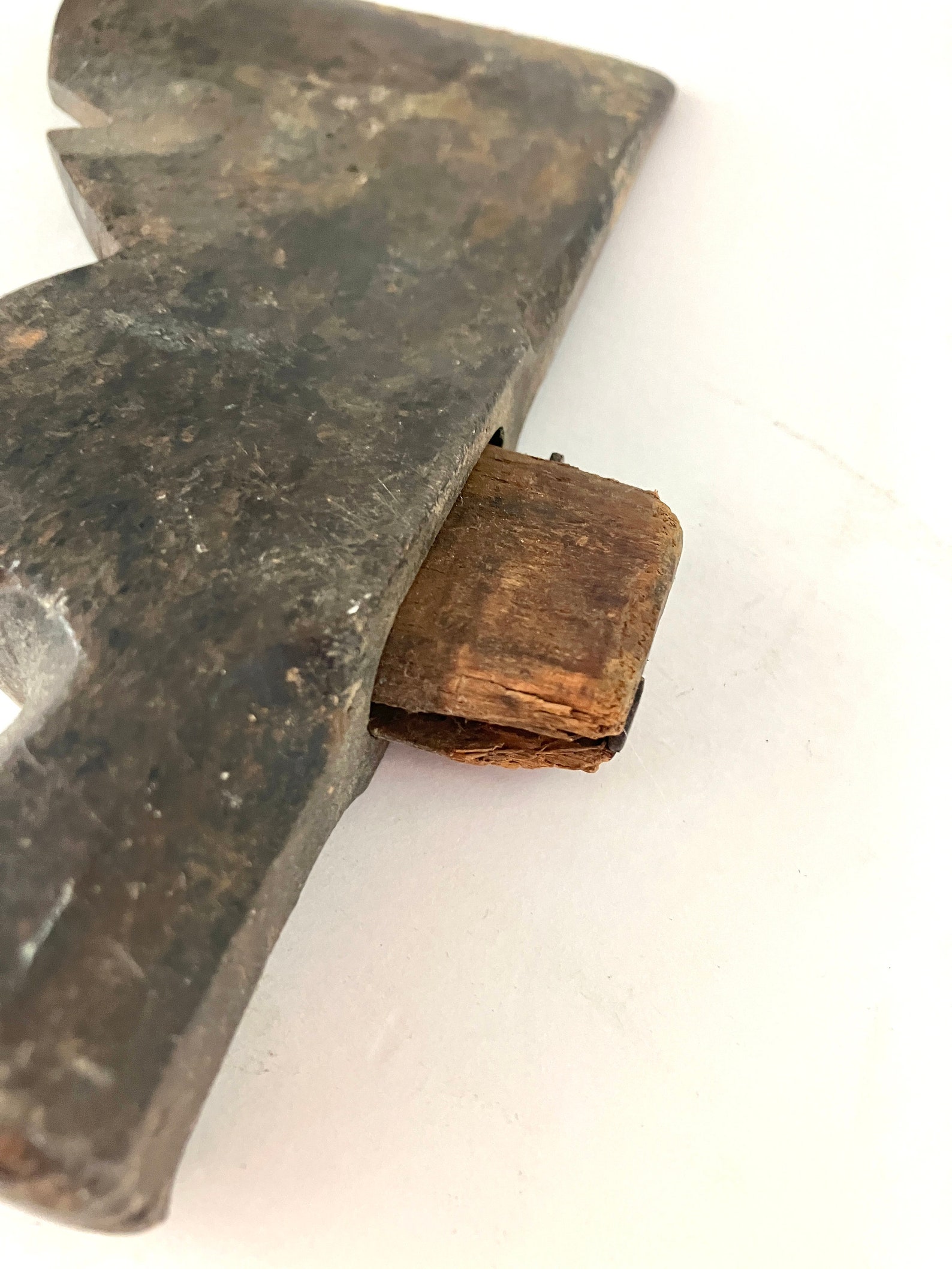 Old Vintage Primitive Hand Forged Rustic Iron Axe Hatchet Tomahawk ...