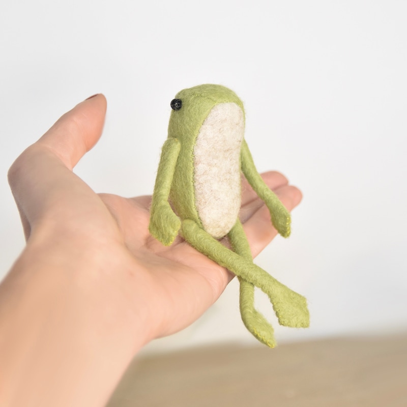 Knited Mini Frog - Etsy