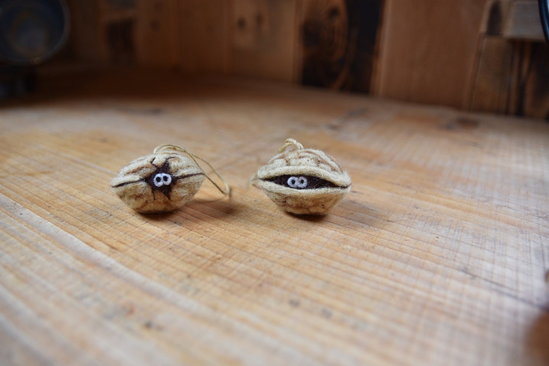 Needle Felted Walnut Creatures in Shells One of A Kind Funny Christmas ...