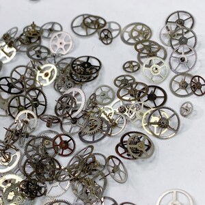 25 Shiny Silver Watch Wheels Altered Art Part Gear Steampunk Vtg ...