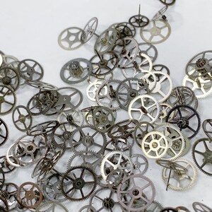 25 Shiny Silver Watch Wheels Altered Art Part Gear Steampunk Vtg ...
