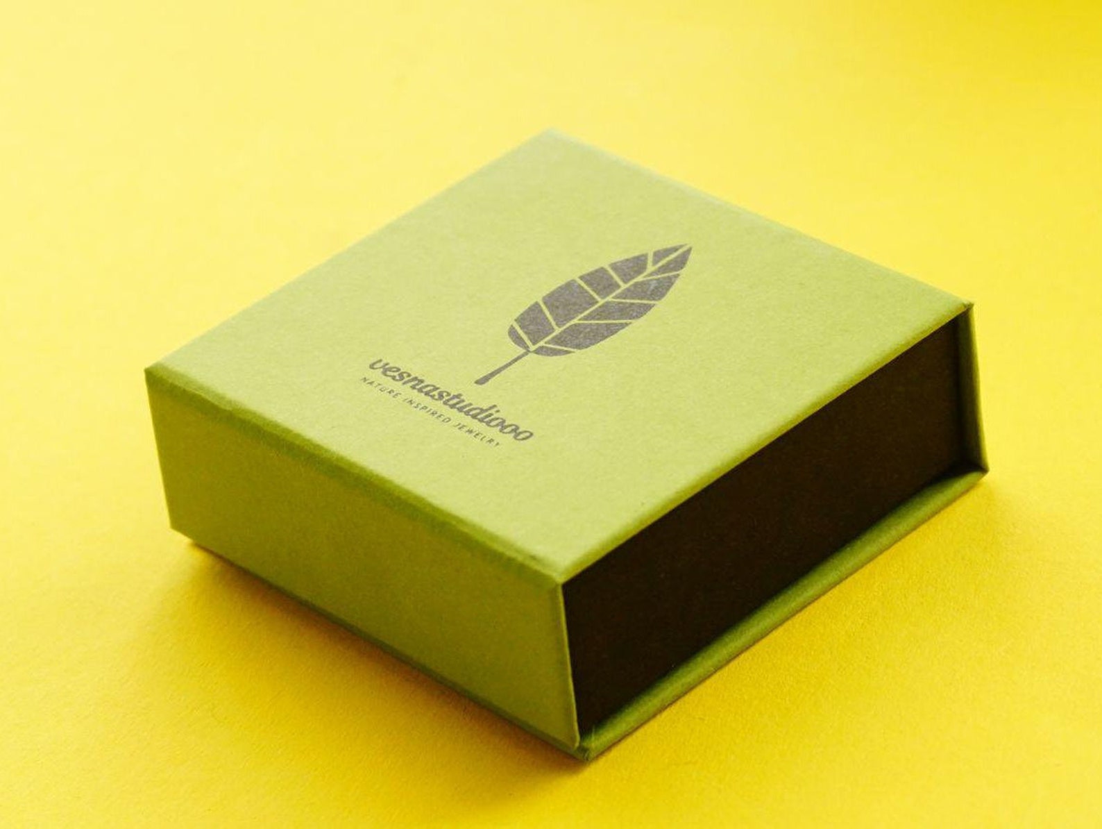 100 Pcs Green Tiny Magnetic Boxes for Jewelry, Small Box With Magnet ...