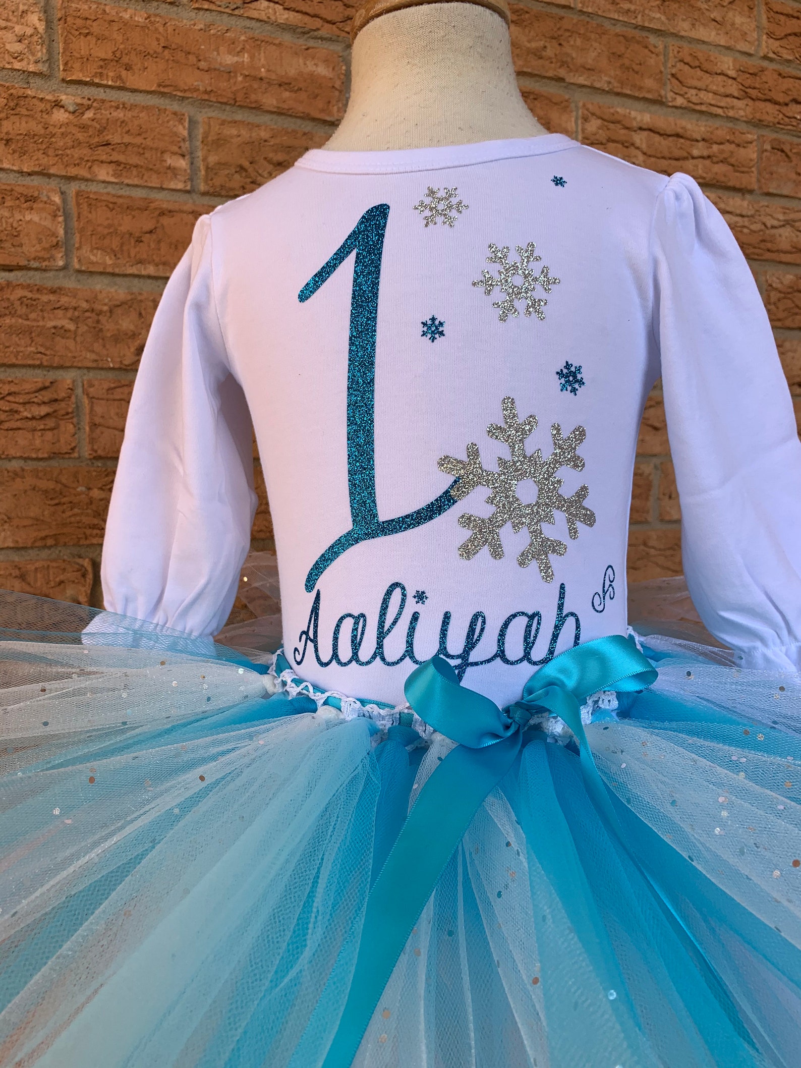 Snowflake First Birthday, Smash Cake Outfit, First Birthday Tutu, One ...