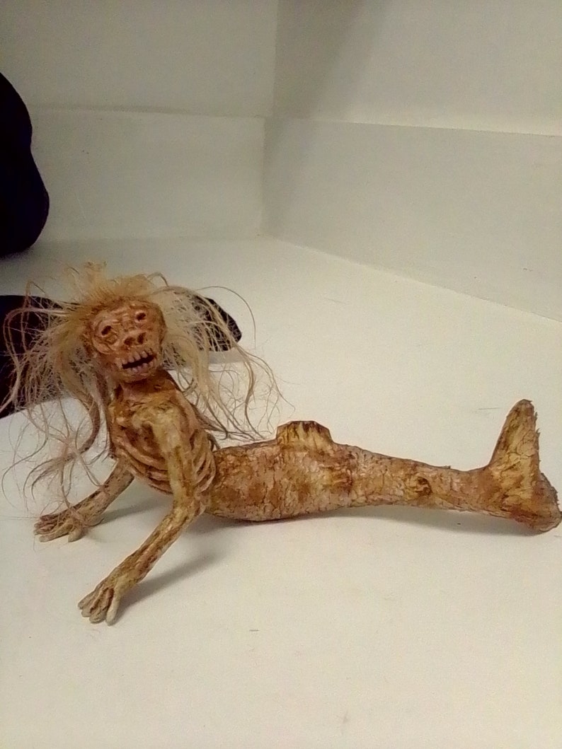 Feejee Fiji Mermaid Sideshow Gaff Freak 5.75 Inches - Etsy