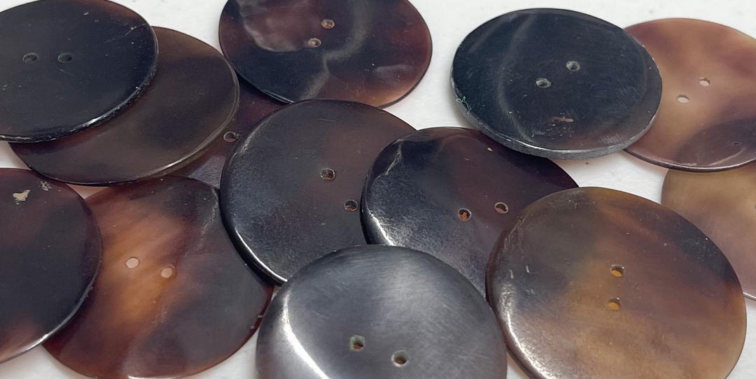 Black Shell Button Lot 1 1/4 Inch-12pc - Etsy