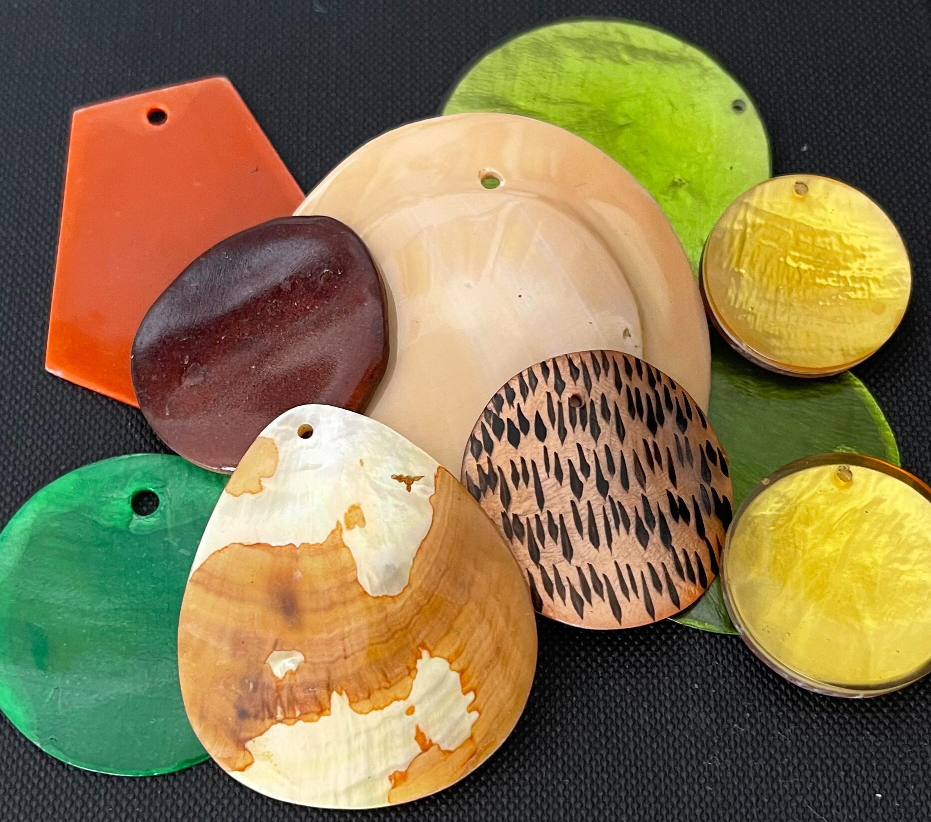 10pc Shell Pendant Assortment - Etsy