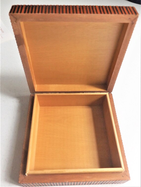 Tatra Trinket Box ~ Handmade in the Tatra Mountains o… - Gem