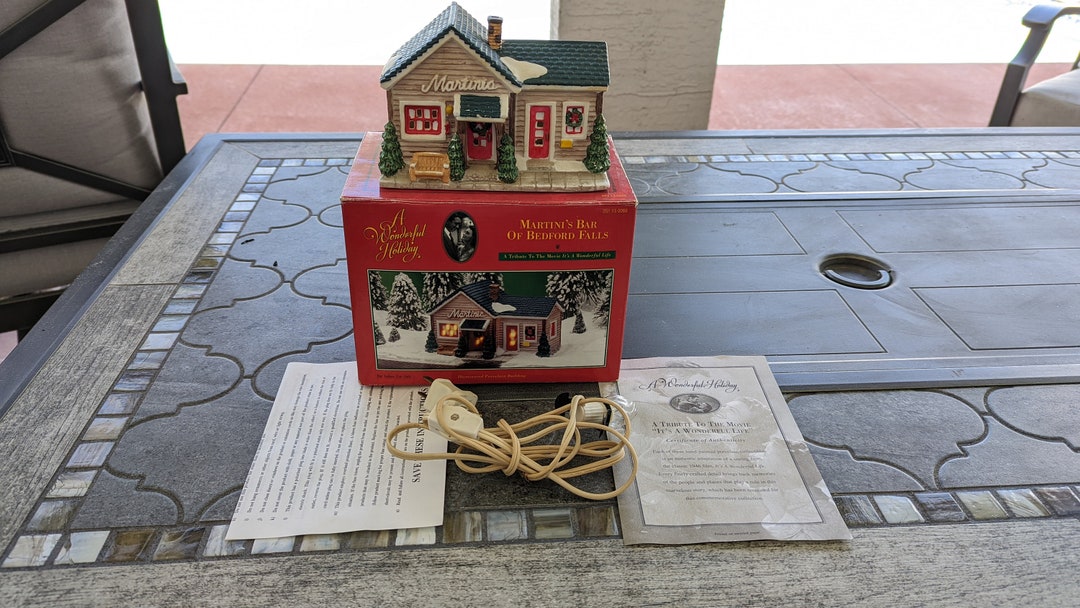 Vintage Its a Wonderful Life Martinis Bar Lighted Christmas Village ...