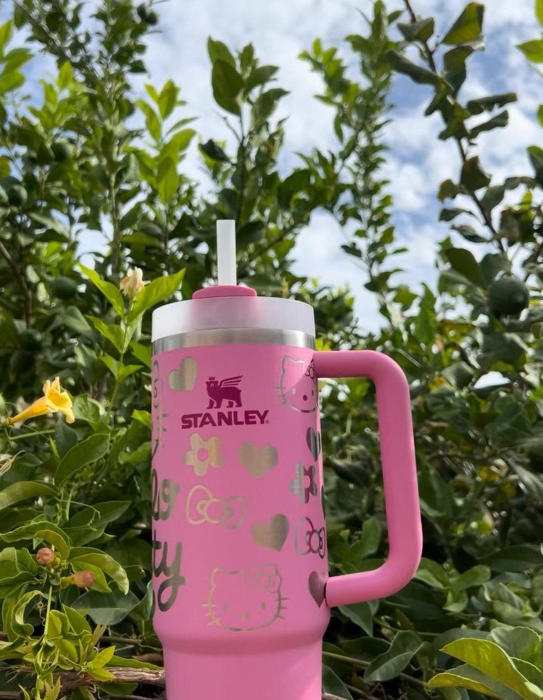 Hello Kitty Laser Engraved Stanley || 30oz || 40oz || Bows || Sanrio ...