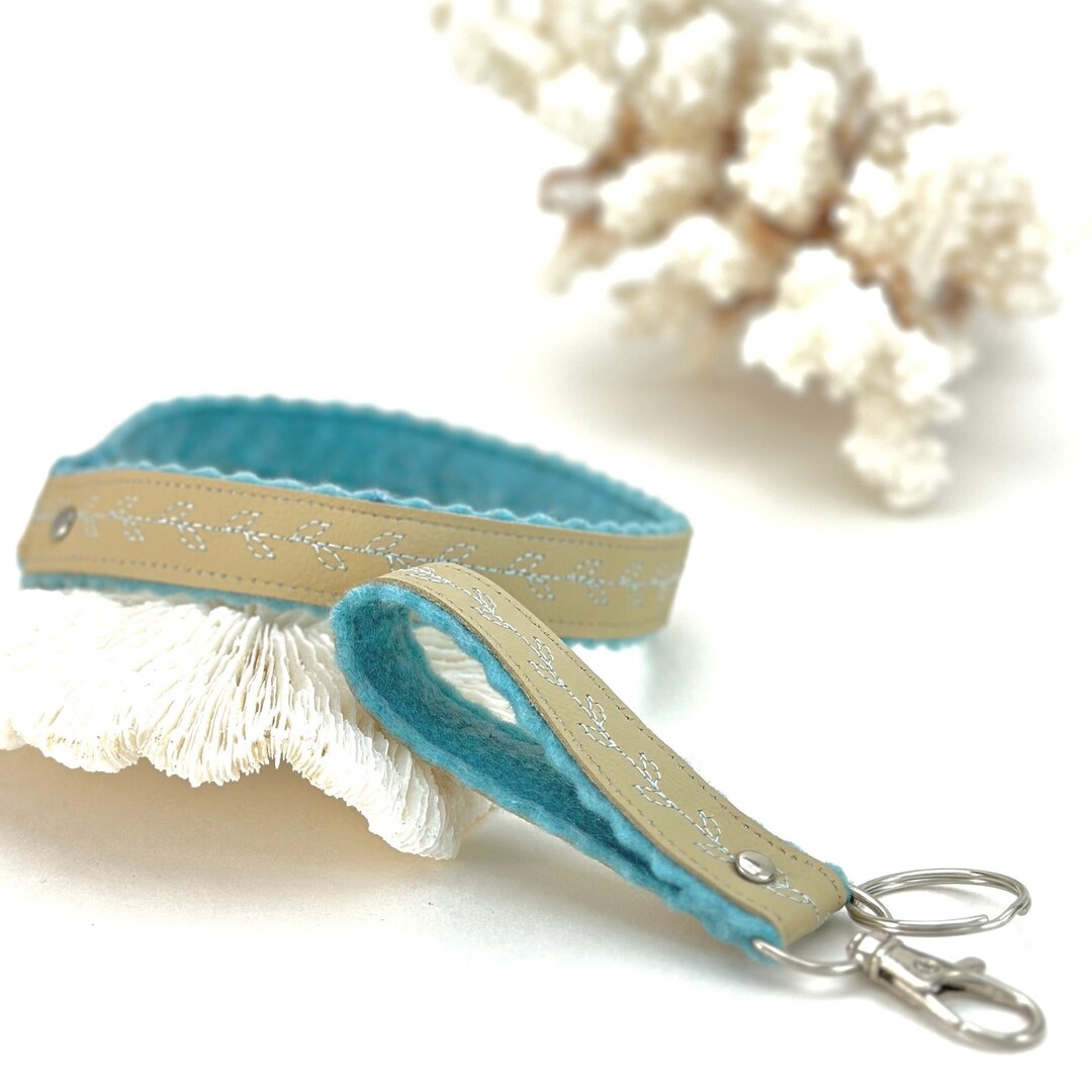 Tan Dog Collar Leaf Embroidered Blue Lining Soft Leather House Collars ...