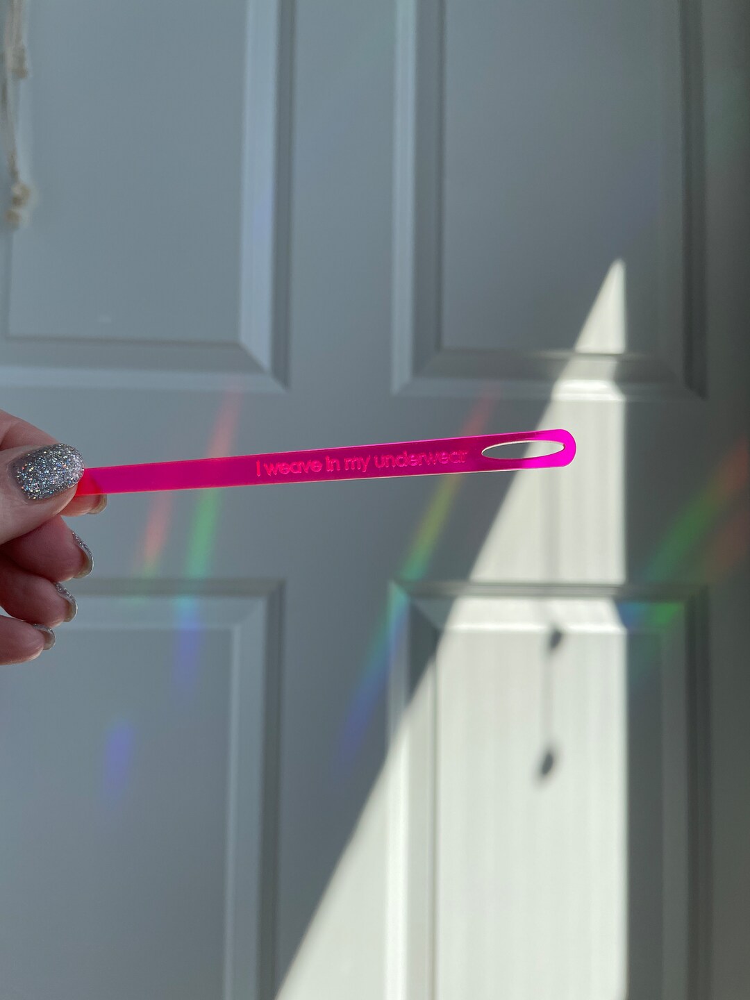 Acrylic Weaving Needle: Neon Pink Tapestry Shuttle - Etsy
