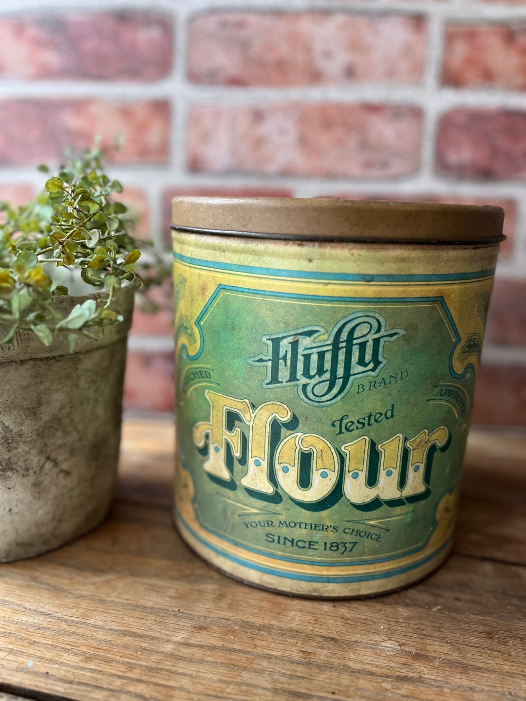 Vintage Fluffy Flour Tin/vintage Baking/vintage Flour Tin Canister ...