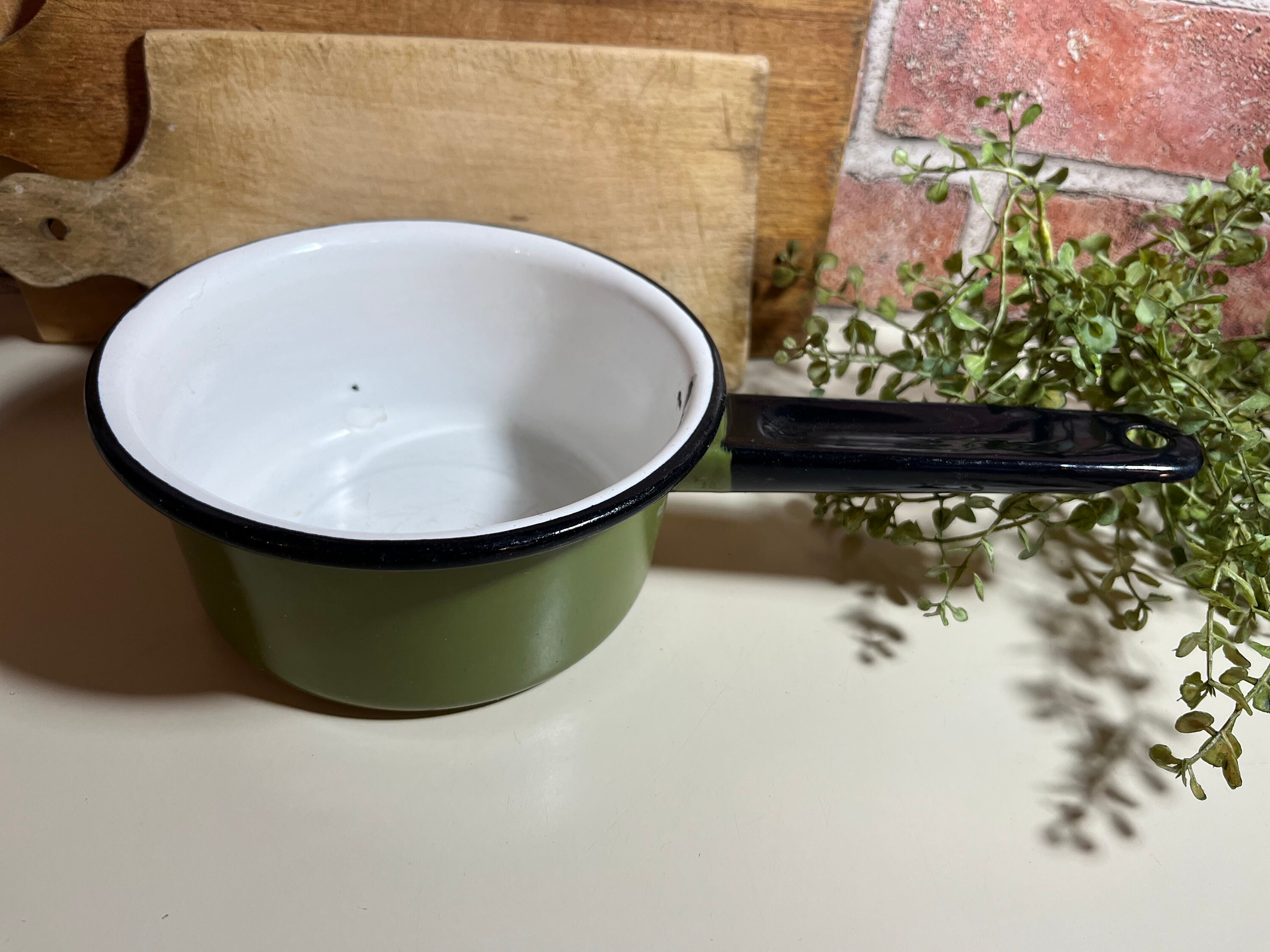 Vintage Enamelware Sauce Pot/vintage Green Pot/vintage Green Enamelware ...