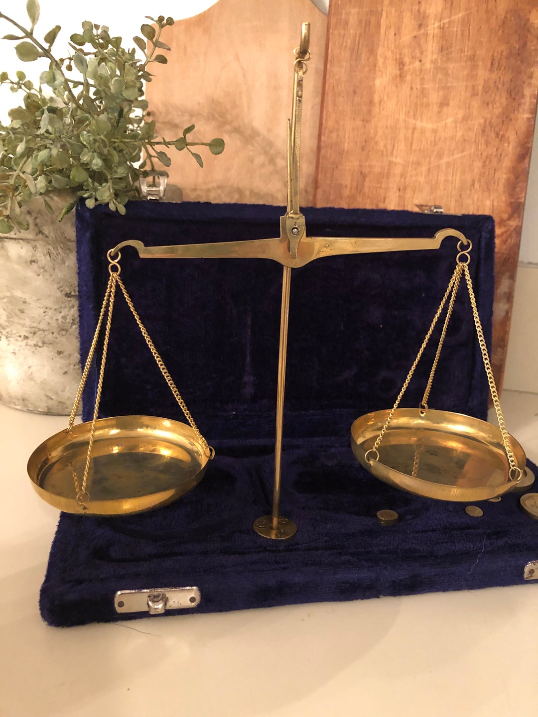 Vintage Jewelry Scale / Fine Metal Scale / 1940s Jewelry Scale and ...