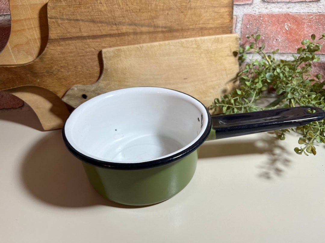 Vintage Enamelware Sauce Pot/vintage Green Pot/vintage Green Enamelware ...