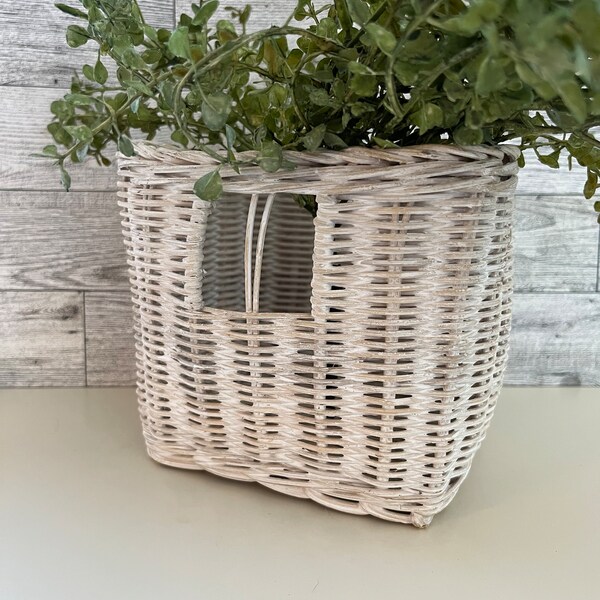 Wicker Planter - Etsy