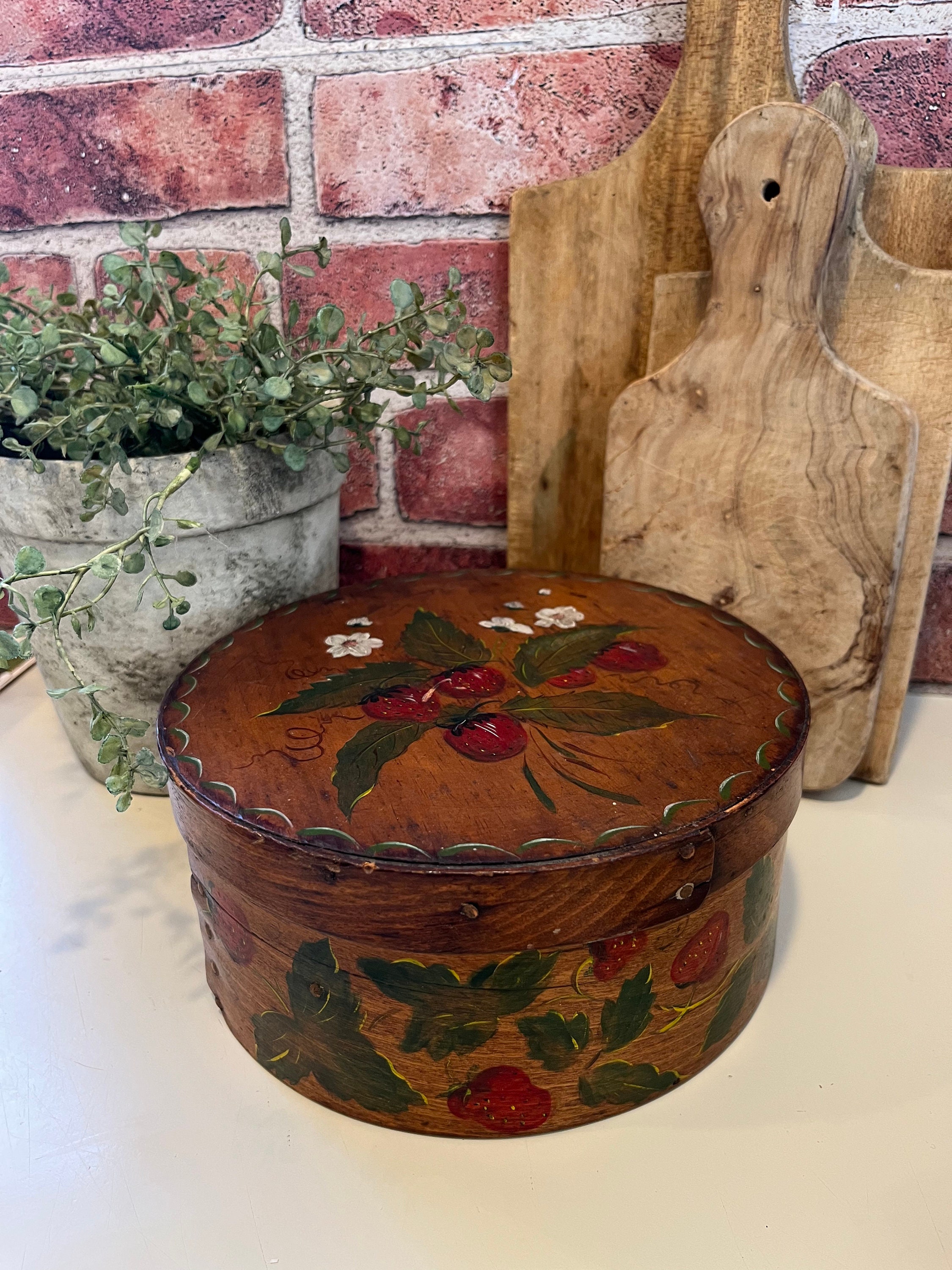 Vintage Wood Round Cheese Box/pantry Box/painted Cheese Box/vintage ...
