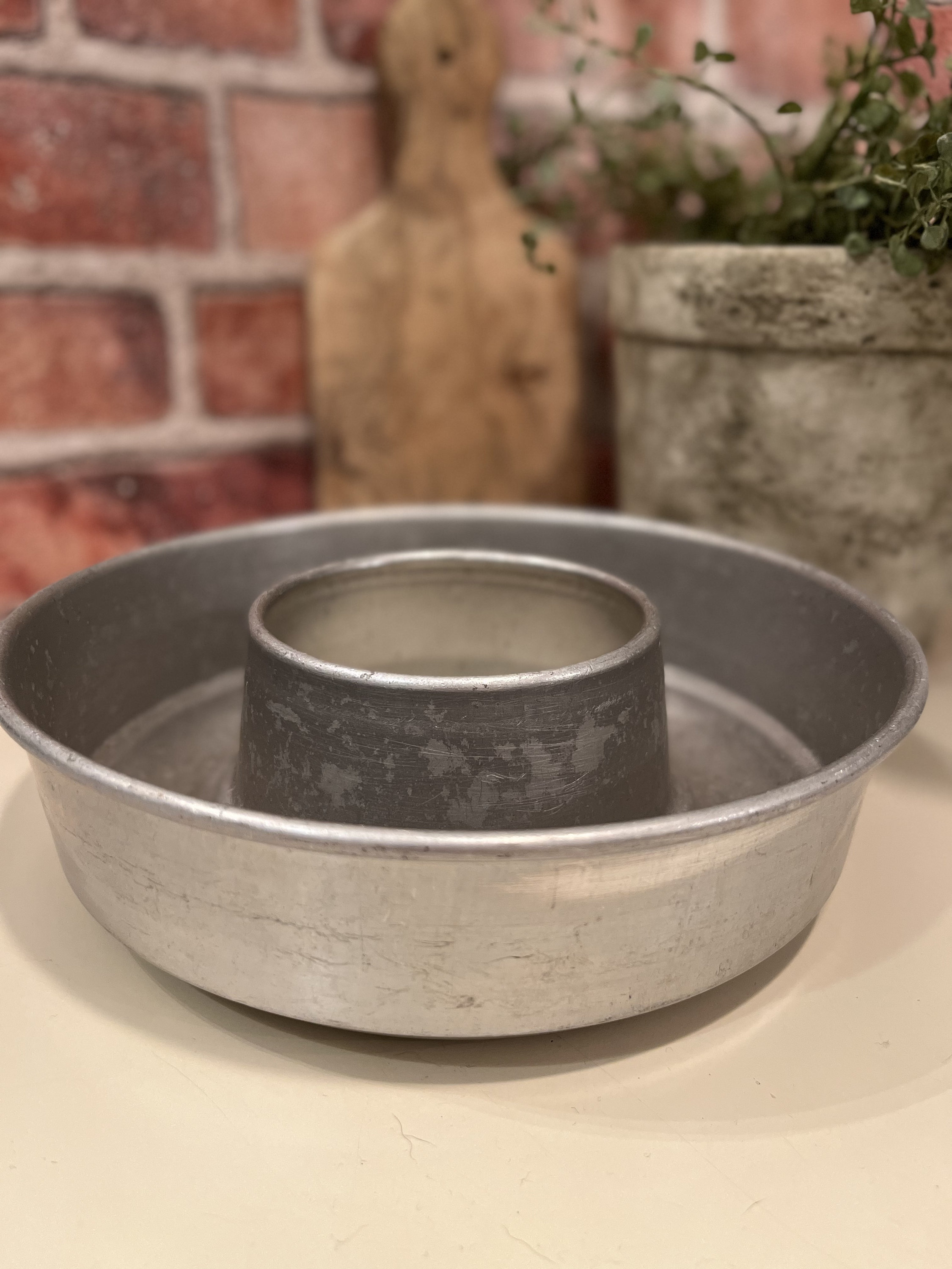 Aluminum Round Jello Mold Cake Pan/vintage Bundt Like Cake Pan/ Vintage ...