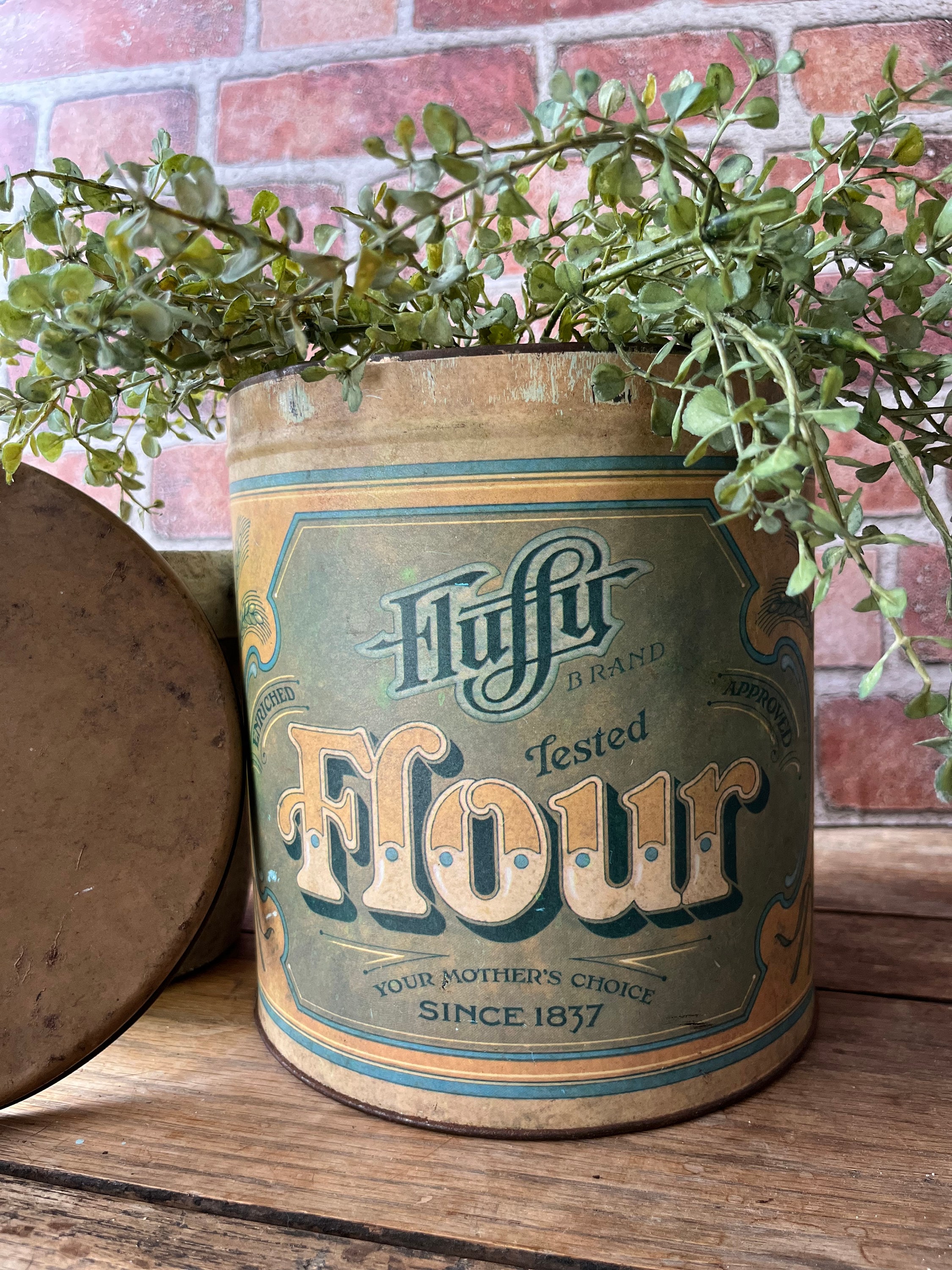 Vintage Fluffy Flour Tin/vintage Baking/vintage Flour Tin Canister ...