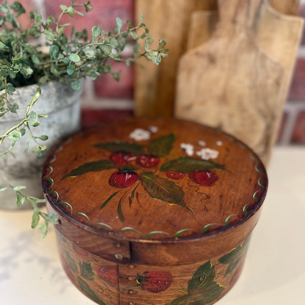 Round Cheese Box - Etsy