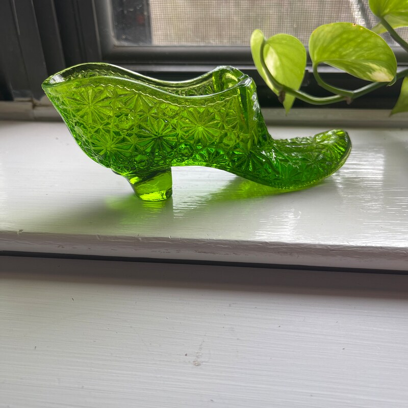 Vintage Glass Shoe - Etsy