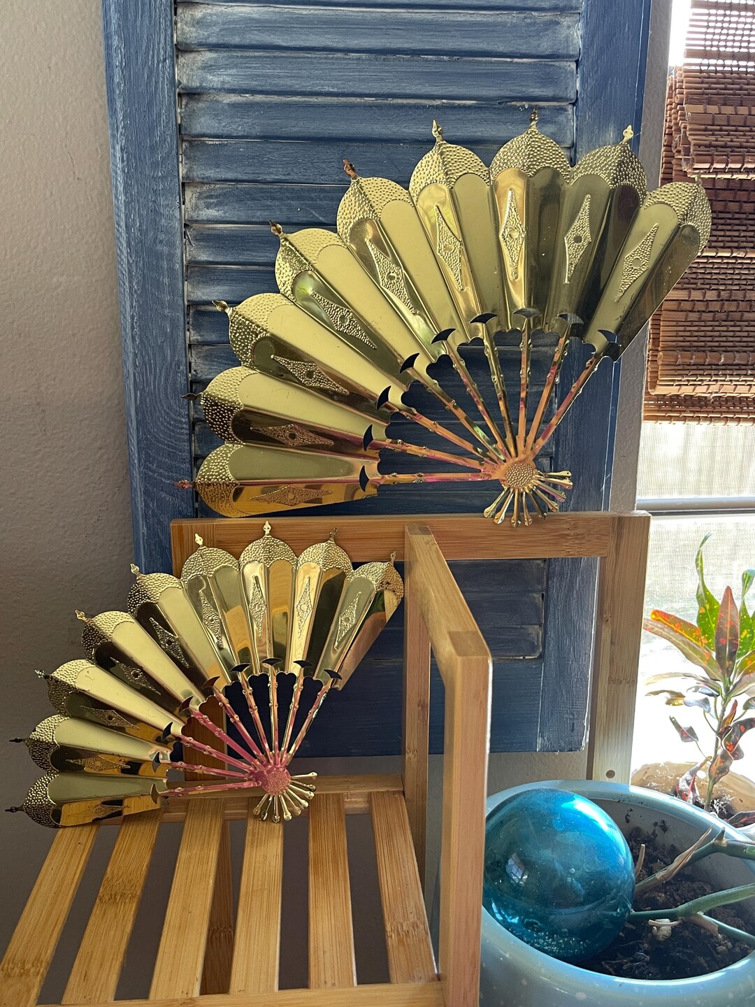 Gold Toned Hand Fan Decor Set of 2 Wall Hanger Wall Art Home Interior ...