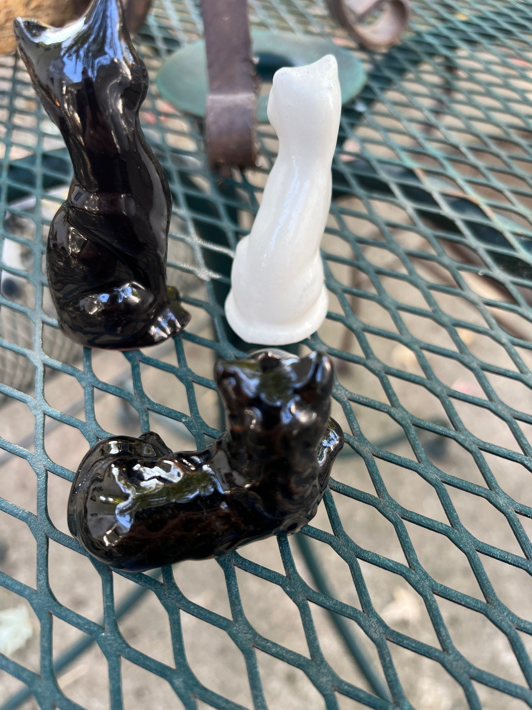 Vintage Cat Figurines—japanese Redware and Poured Ceramic - Etsy