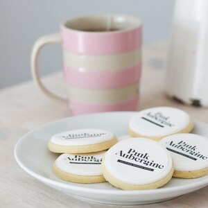Gift Box of Logo Branded Biscuits - Etsy