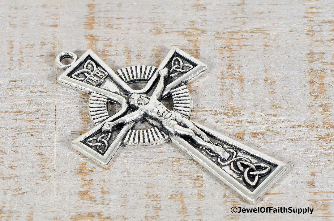 Rosary Celtic Crucifix Pendant Alloy Metal Silver Finish Cross Rosary ...