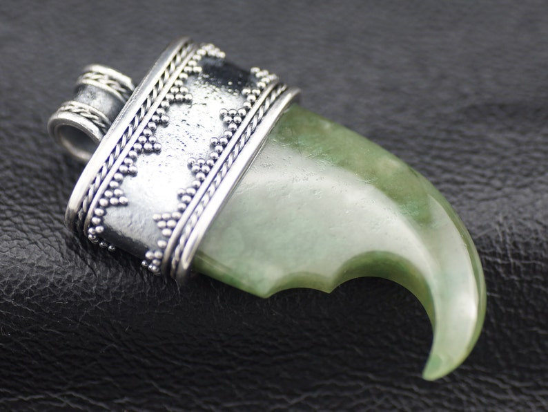 Jade Jaguar Claw in Granulated and Fused Fine Silver Setting - Etsy