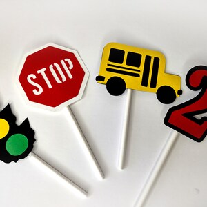 Wheels on the Bus Party Cupcake Toppers Set - Etsy