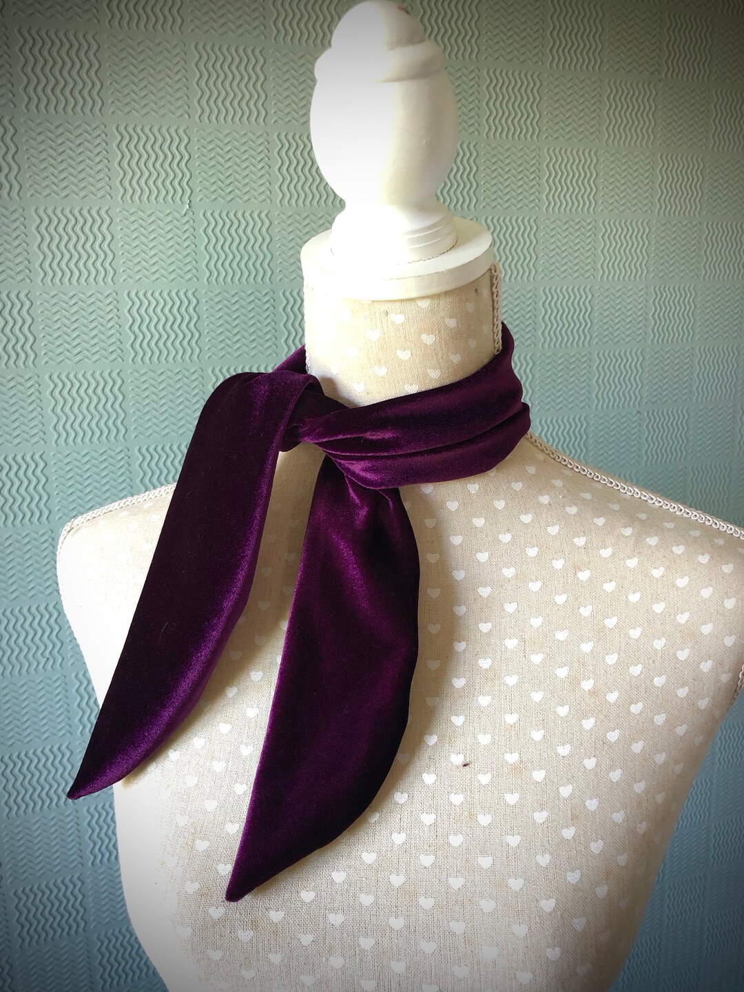 Vintage Style Purple Velvet Scarf, Aubergine/grape Neckerchief, Forties ...