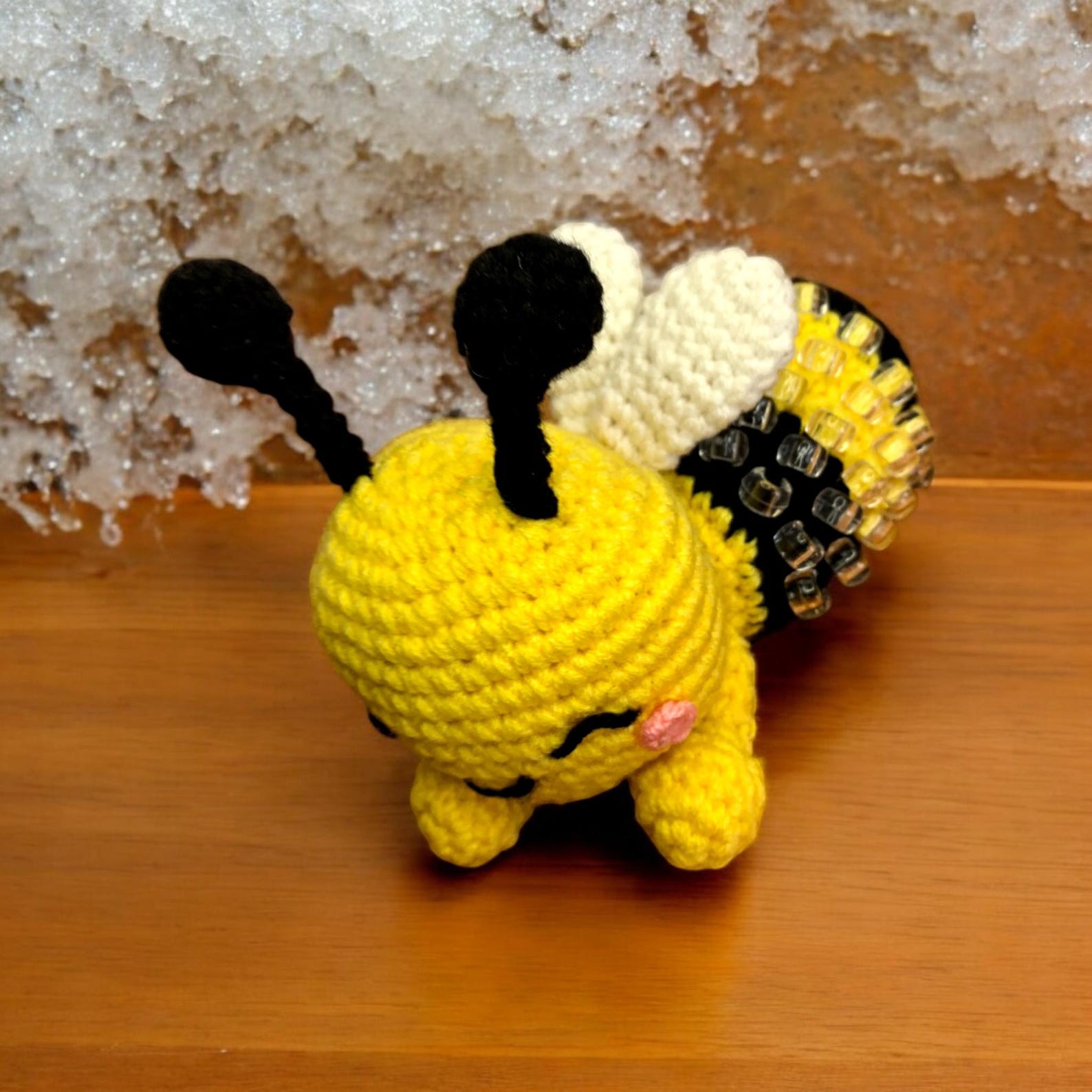 Bumblebee Crochet Pattern Beaded Low Sew Fidget Fun: DIY Bumble Bee ...