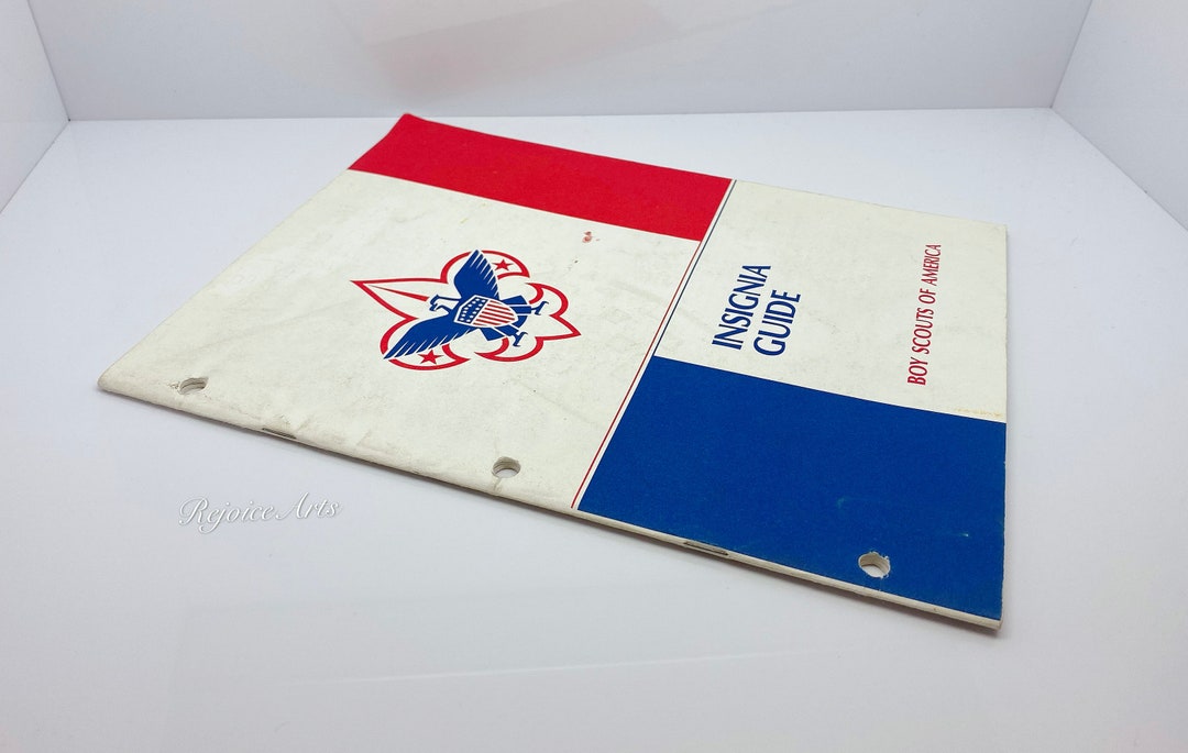 Insignia Guide Boy Scouts of America 1991 - Etsy