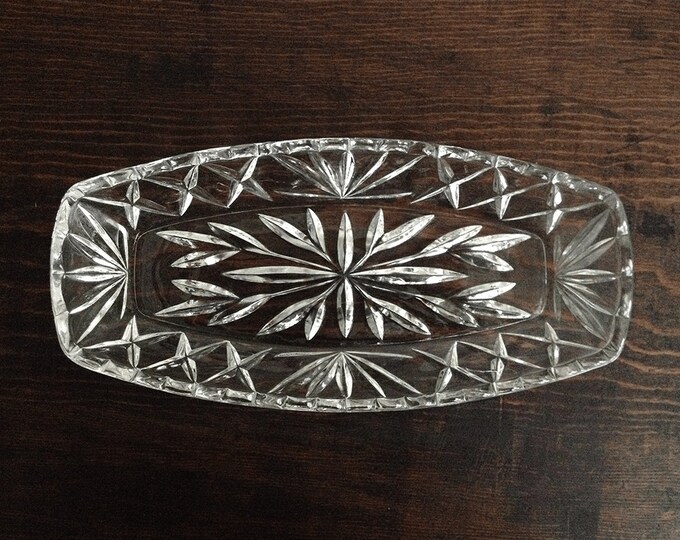 Vintage Crystal Relish Tray With Leaves Pattern and Scalloped Edge - Etsy