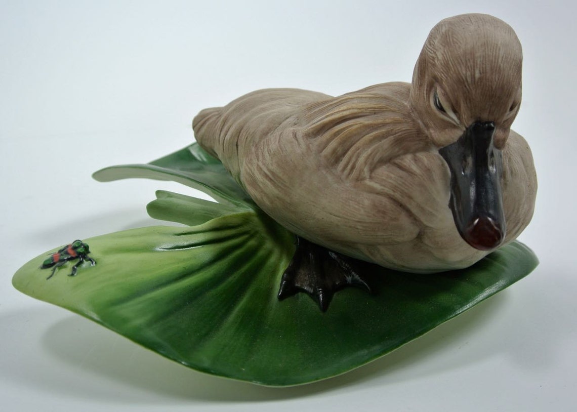 Figurine Swan Cygnet Baby Boehm Sleeping Lily Pad Porcelain - Etsy