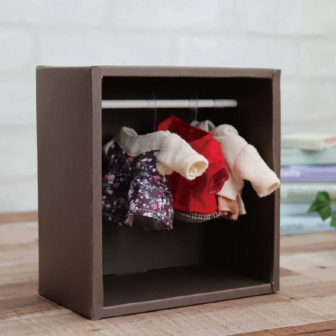 Miniature Closet Wardrobe for Plushie, Dolls, Stuffed Animals 4-7 Dolls ...