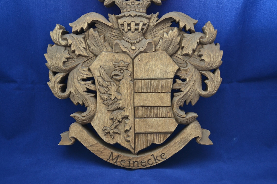 Custom Family Crest Coat of Arms Personalized Family Shield - Etsy